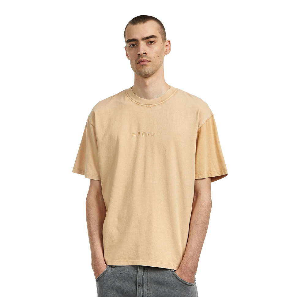 Edwin - Ground Oversize T-Shirt (White Pepper / Resin Eco Garment Dyed) | HHV