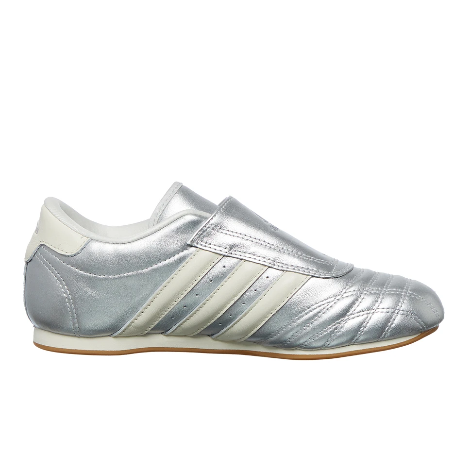adidas - Taekwondo W (Silver Metallic / Off White / Gum 3) | HHV