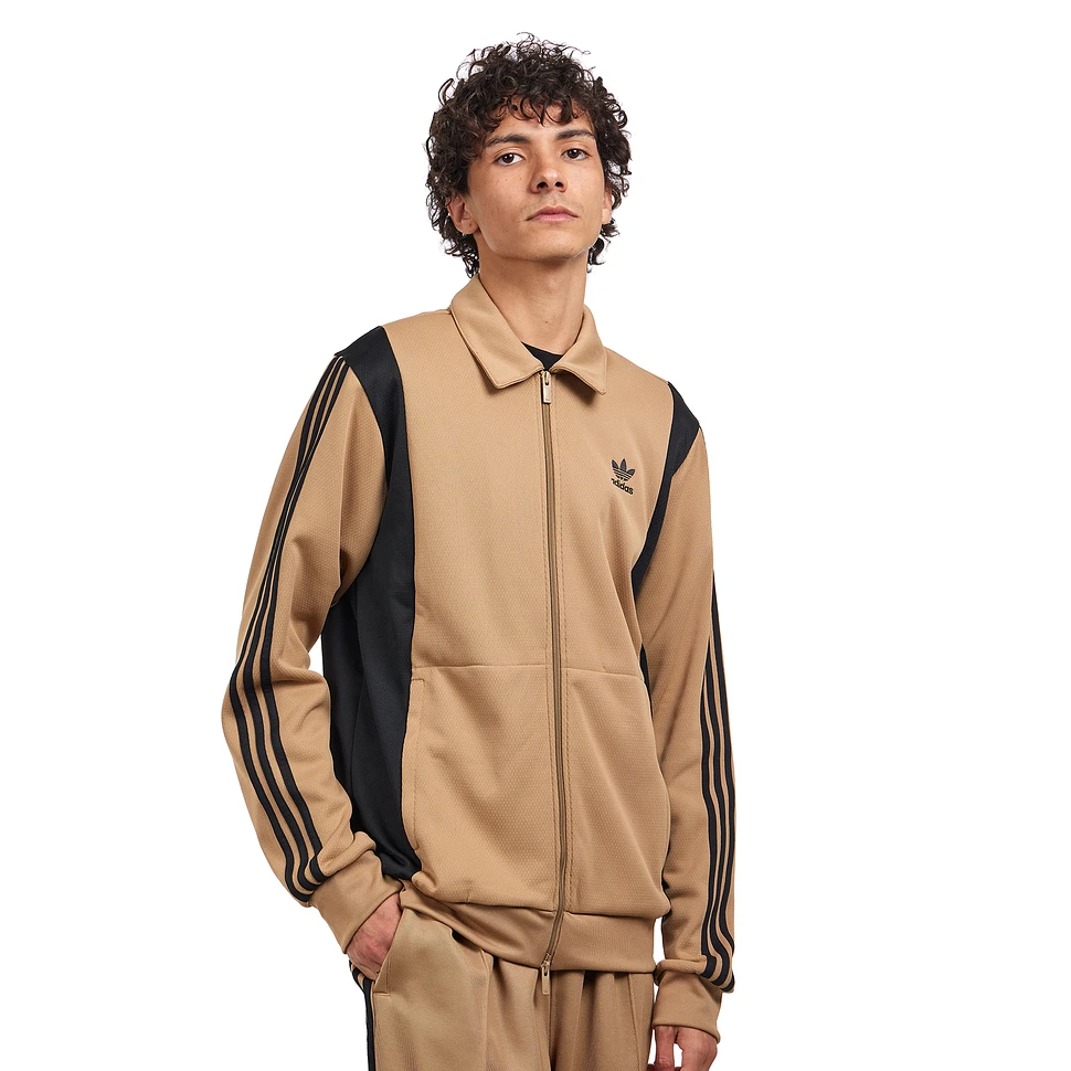 adidas - Adicolor Panel Track Top (Cardboard / Black) | HHV