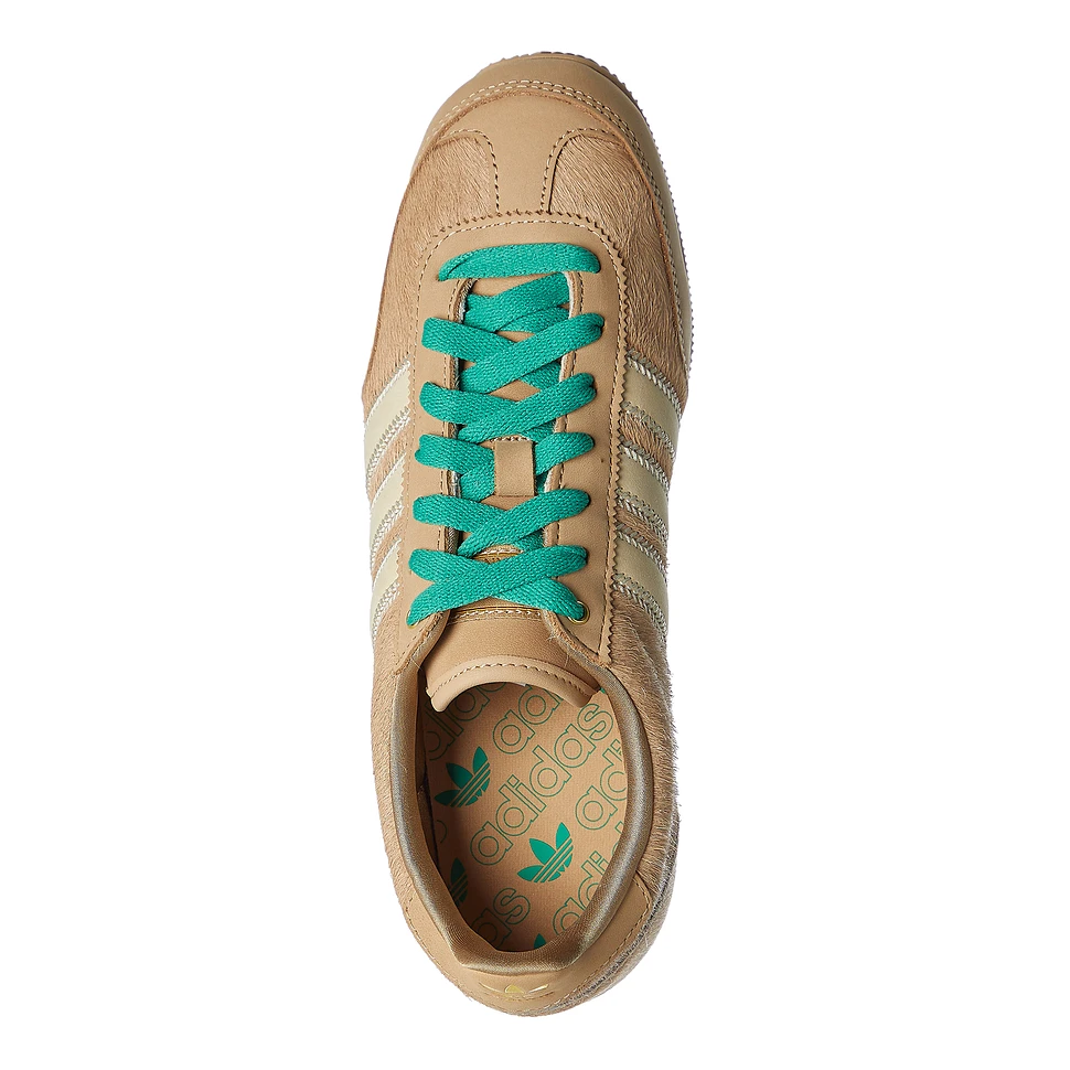 adidas - Japan W (Warm Sandstone / Crystal Sand / Alumina) | HHV